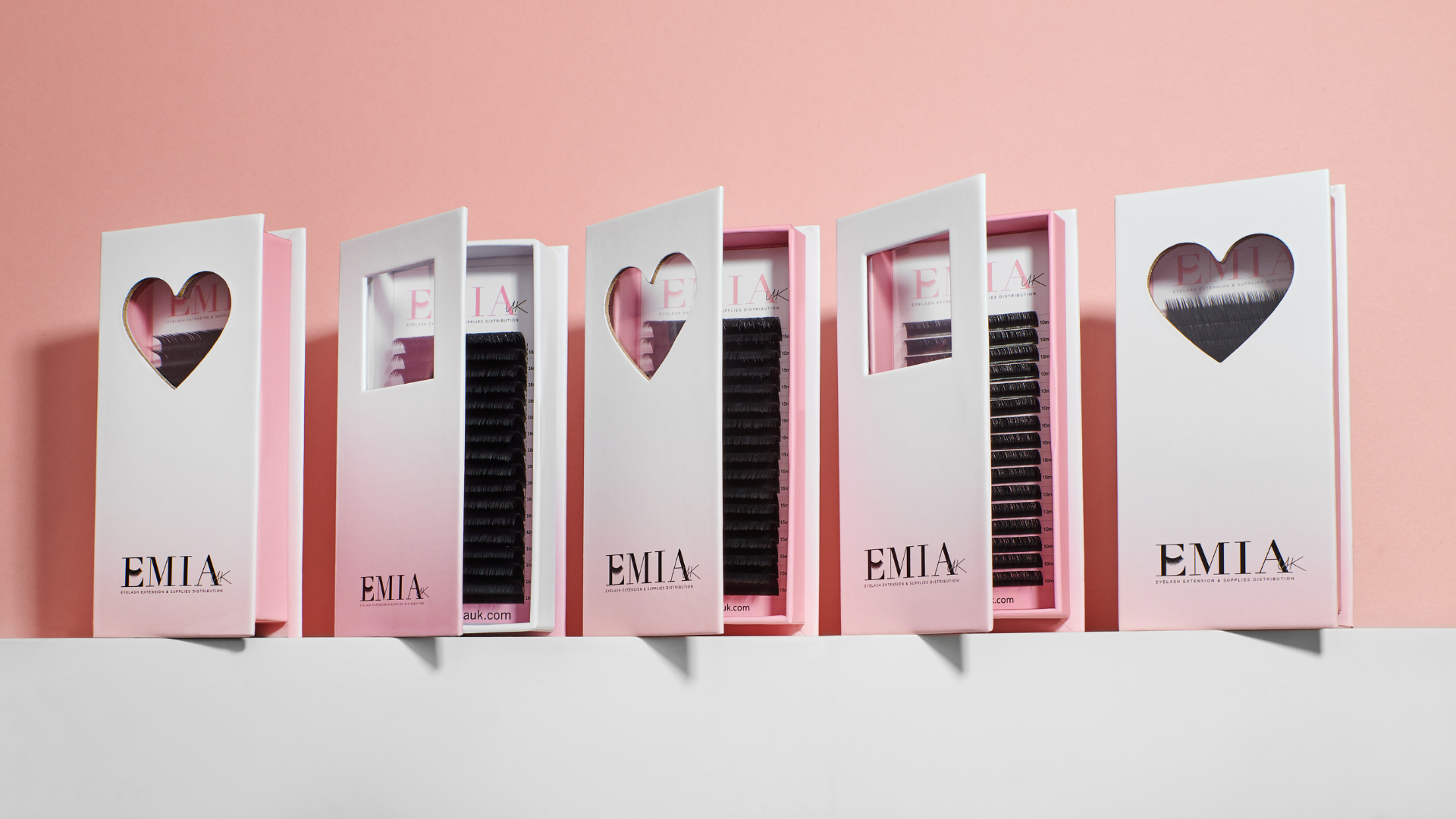 Emia UK: Eyelash Extension Supplies and False Eyelash Accessories